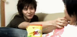 Kyumin Gifs - Asianfanfics